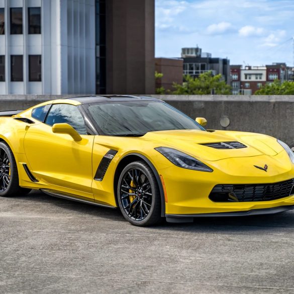 2017 Corvette Ultimate Guide: Specs, Performance, Info, & More
