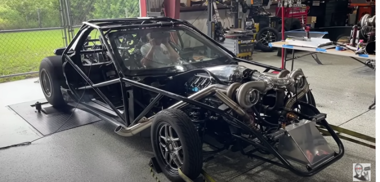 [1/4 Mile Racing] Meet Leroy, The First Stick-Shift Corvette In The 6s ...
