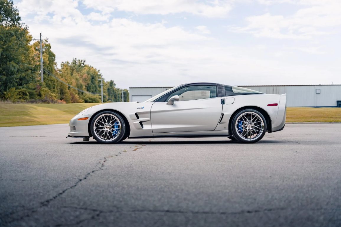 Corvette Of The Day: 2009 Chevrolet Corvette ZR1