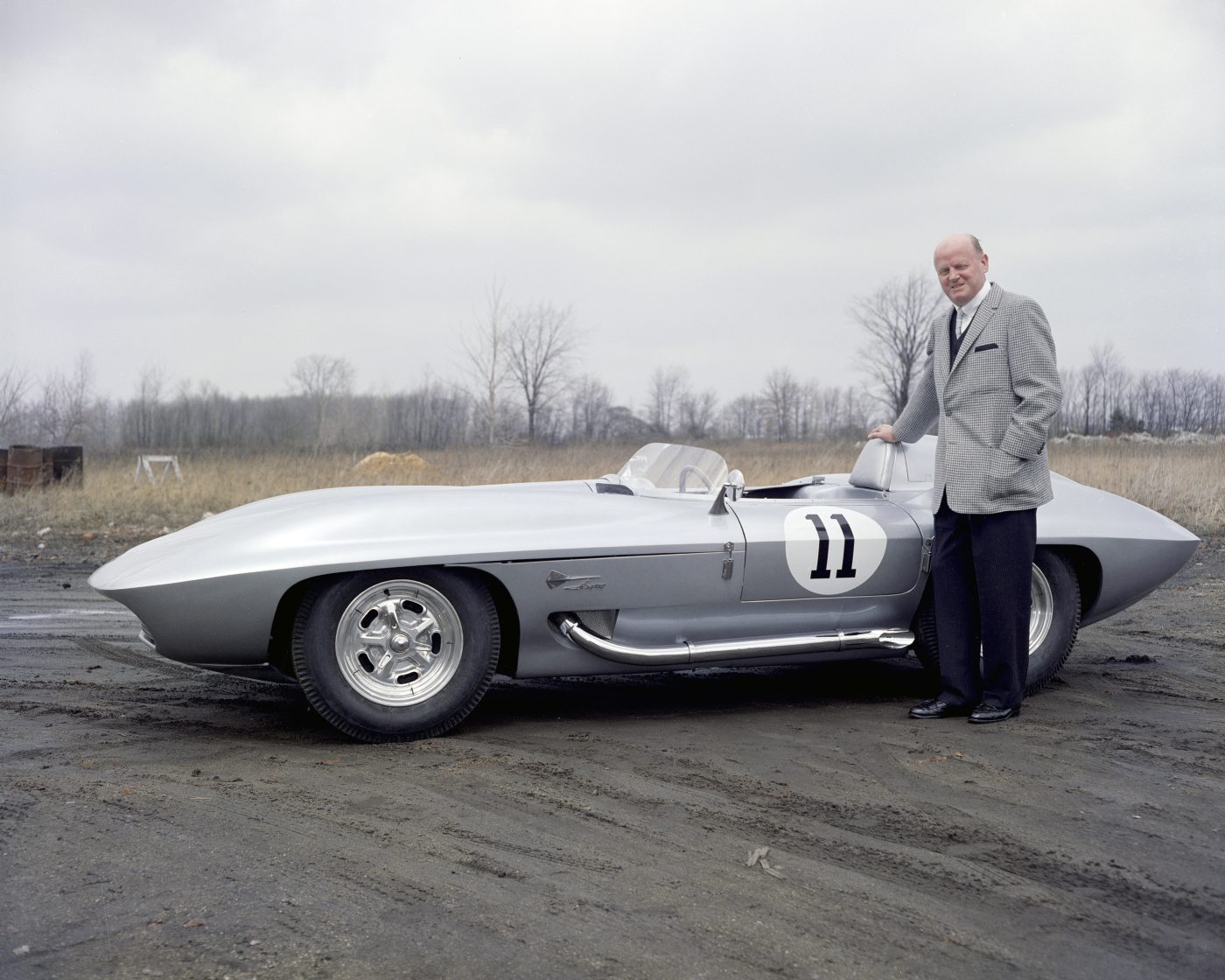 The Corvette Story #3 - The First Sting Ray Arrives