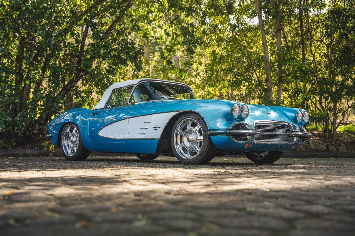 1958-Chevy-Corvette-Restomod-Blue-32467 | | CorvSport.com