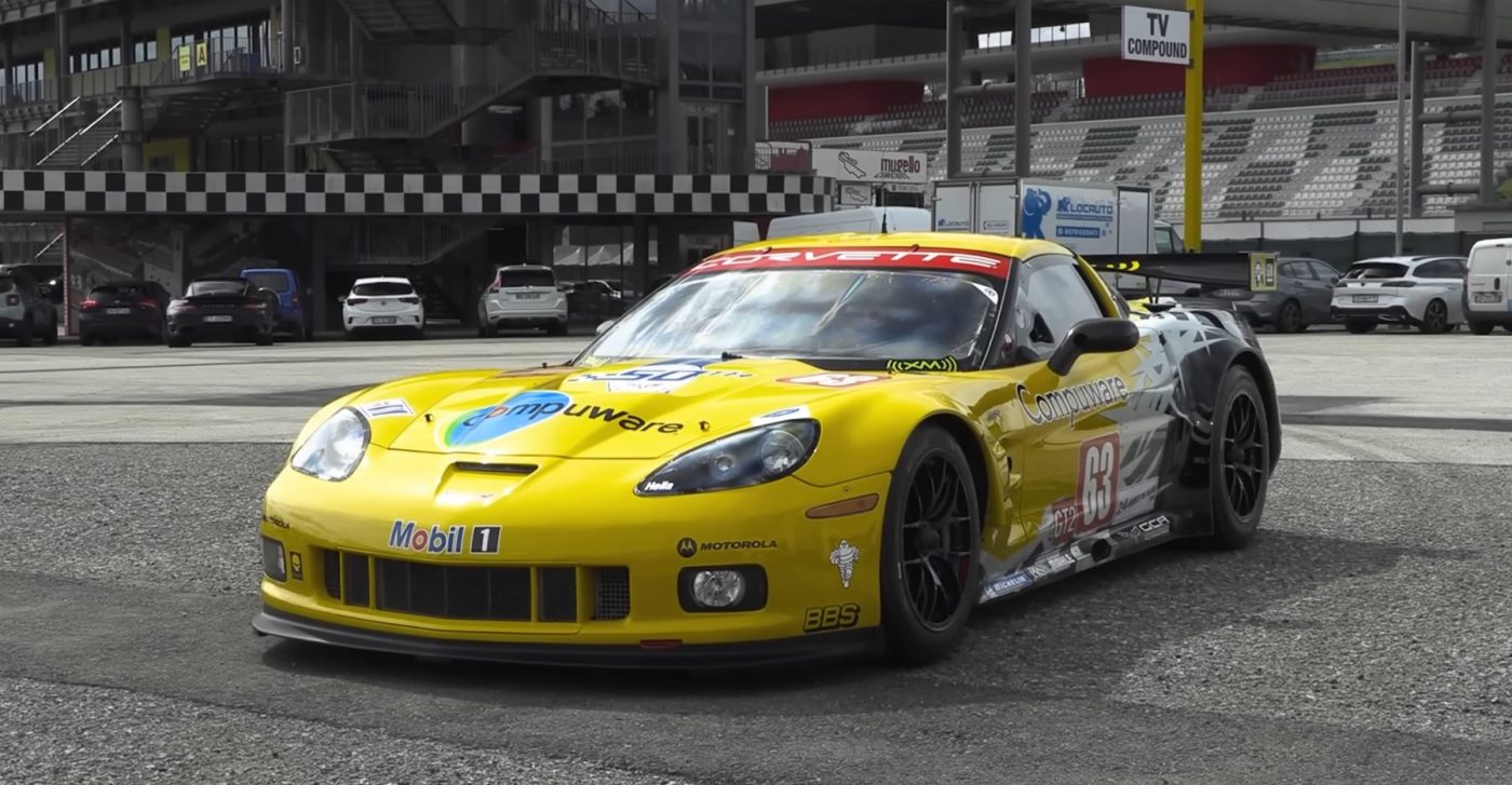 2010 Corvette C6.R ZR1 GT2 Roars Around The Racetrack