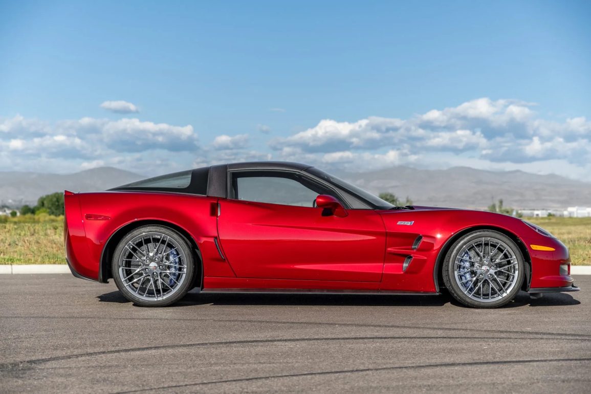 Corvette Of The Day: 2012 Chevrolet Corvette ZR1