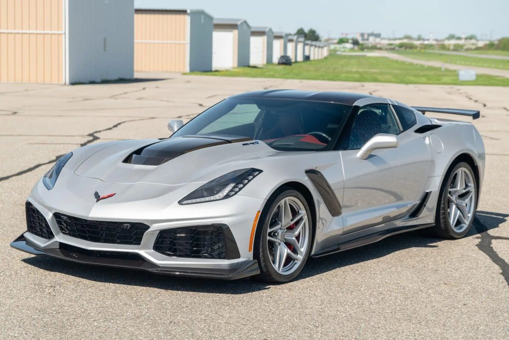 2019 Corvette Corvette ZR1: 755 HP Beast With 3ZR Package Up For Sale