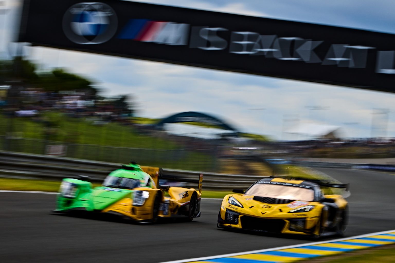 2017 Corvette Ultimate Guide: Specs, Performance, Info, & More