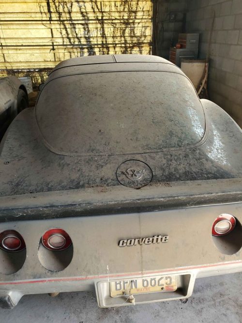 Watch These C3 Corvettes Get Washed For The First Time In 40+ Years