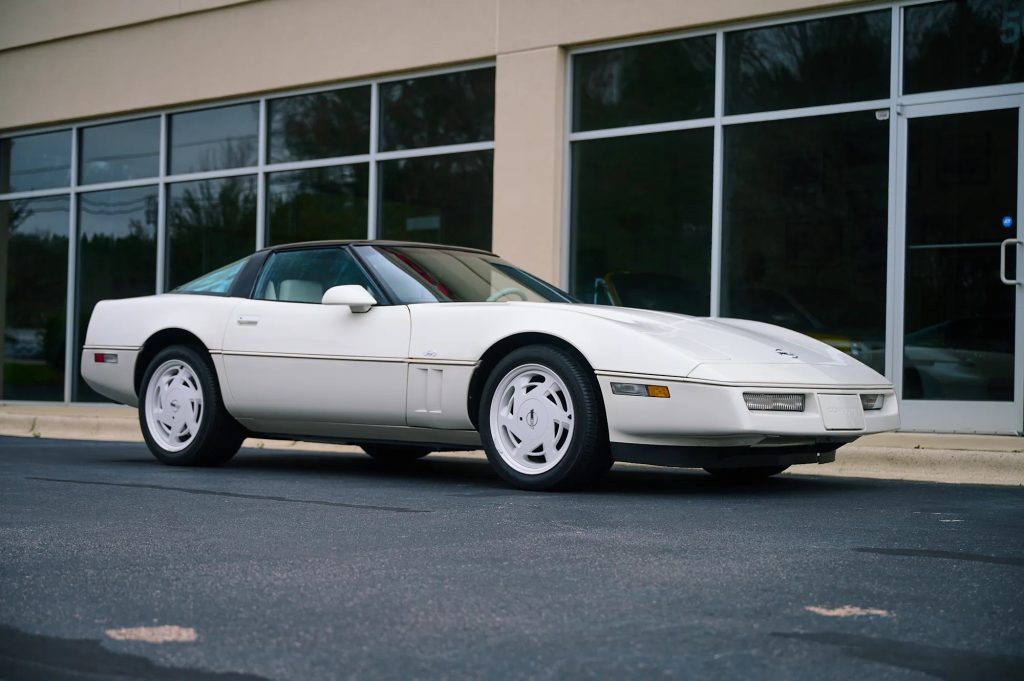 1988 – C4 Corvette Archives - CorvSport.com