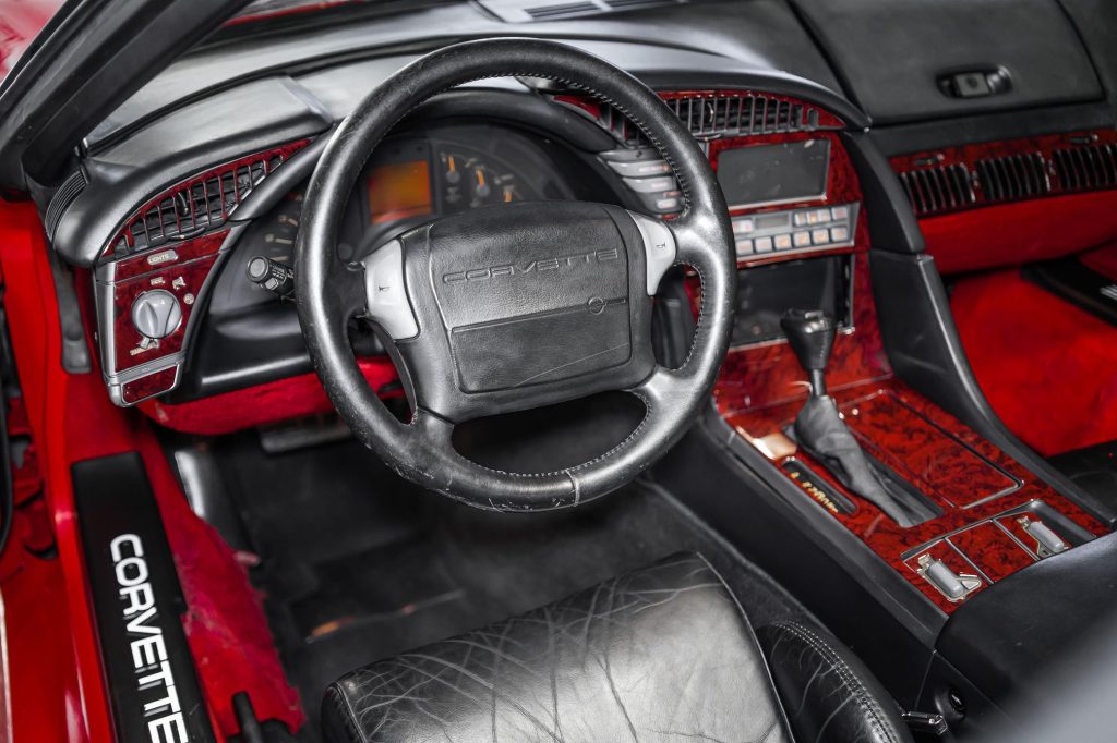 1990-Chevrolet-Corvette (2) | | CorvSport.com