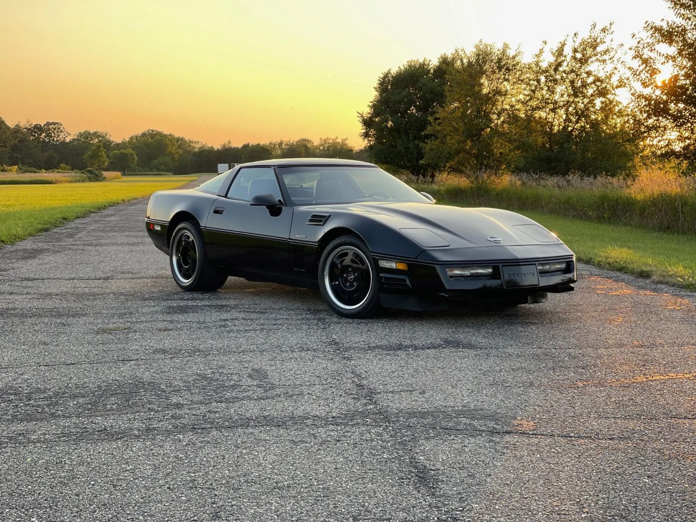 Corvette Of The Day: 1990 Chevrolet Corvette ZR-1 Active Suspension ...