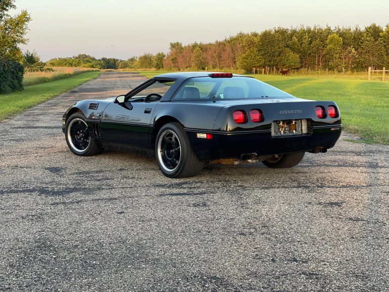 1990-Chevrolet-Corvette-ZR-1-Active-Suspension-Prototype (5) | | CorvSport.com
