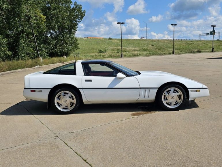 Bargain Hunting: How Much Corvette Can You Get With An $8000 Budget?