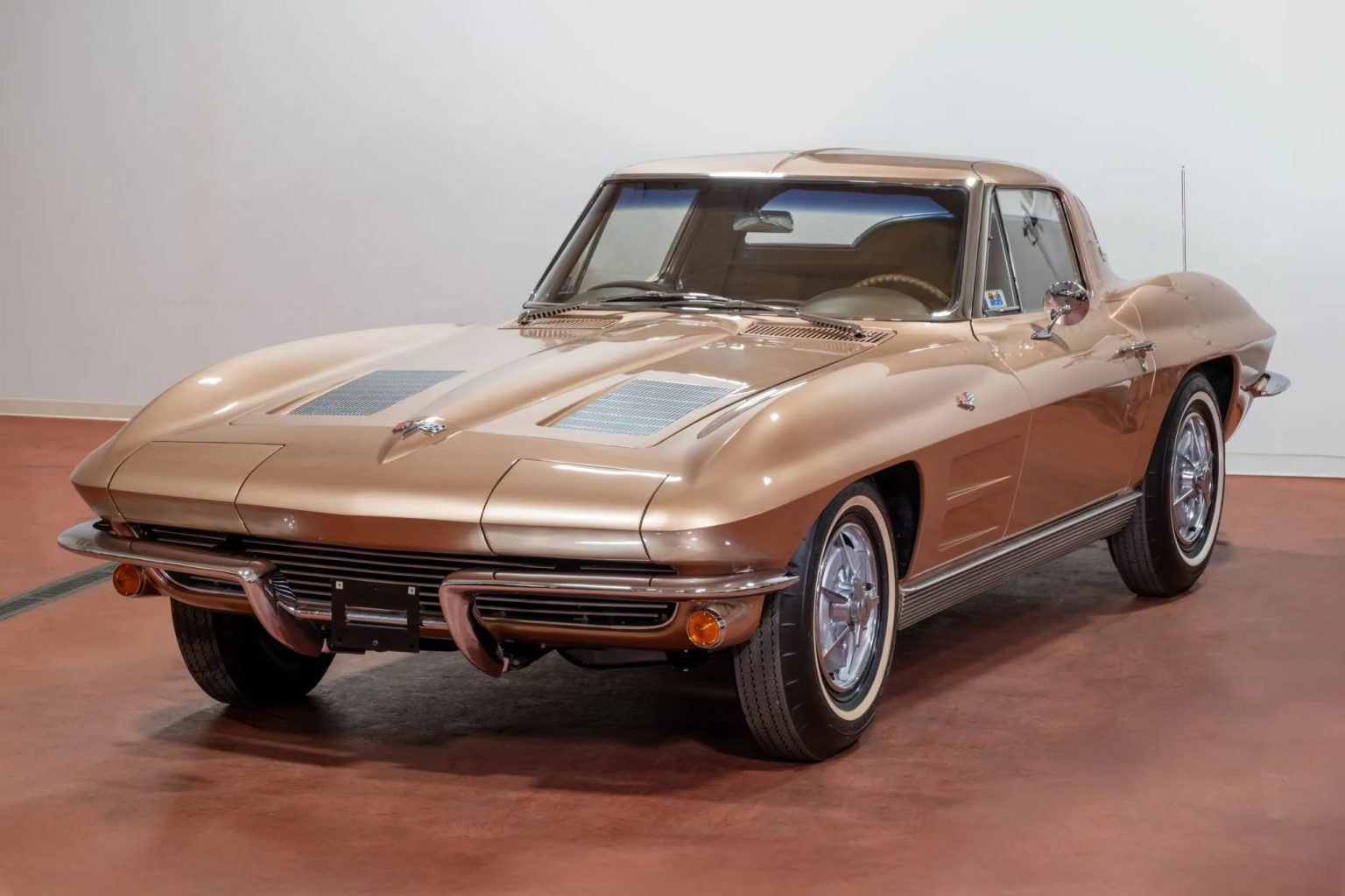 FOR SALE: 1963 Chevrolet Corvette Split-Window Coupe 327/300