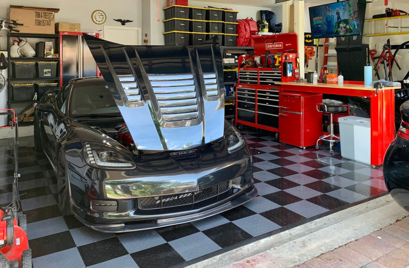 6 Ways Corvette Enthusiasts Can Upgrade Their Garage