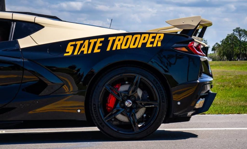 Florida Highway Patrol Seizes C8 Corvette, Gets Killer Livery, & Lights ...