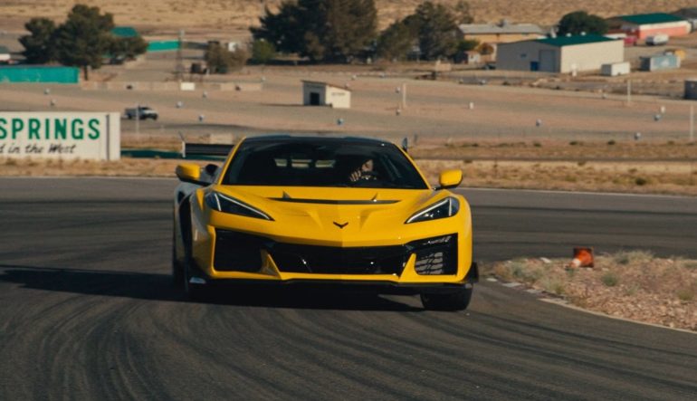 C8 Corvette ZR1 Battles Italian Supercars With 1,000 HP