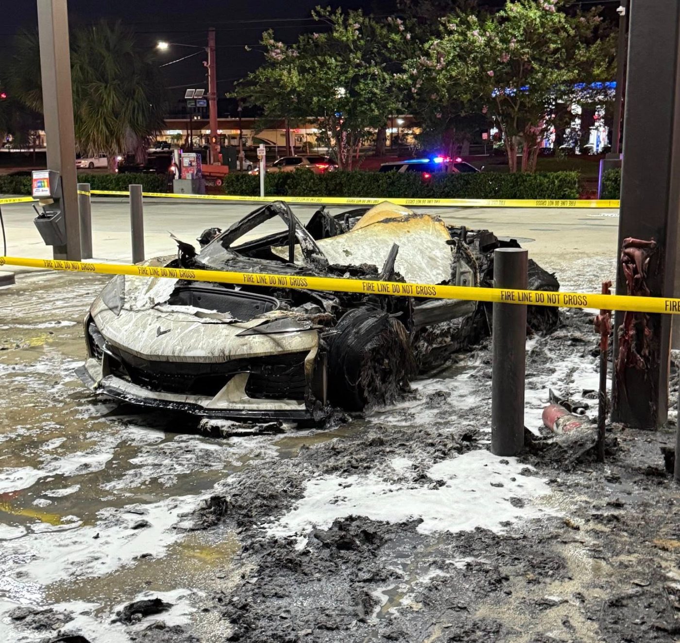 C8 Z06 Erupts Into Flames While Fueling: Should Corvette Owners Be Worried?