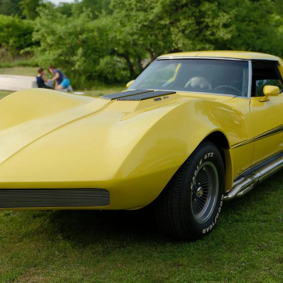 1972 Chevrolet Corvette Pricing, Factory Options, & Colors | CorvSport