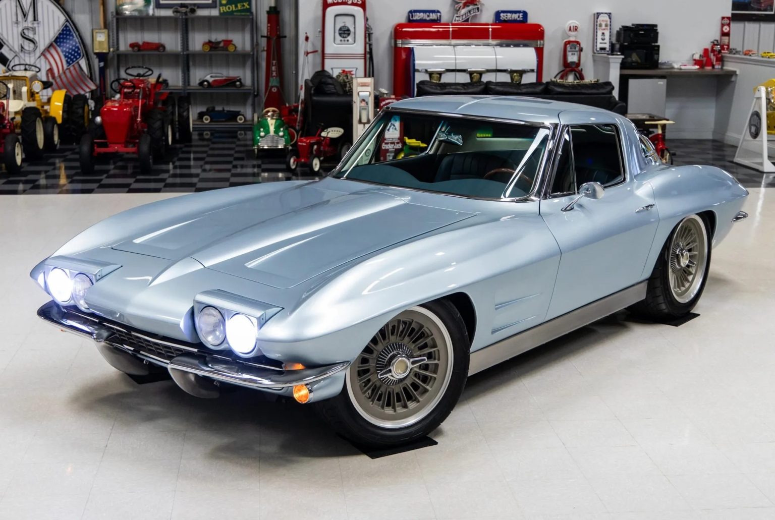 Award-Winning 1963 Corvette Split-Window Restomod Up For Grabs