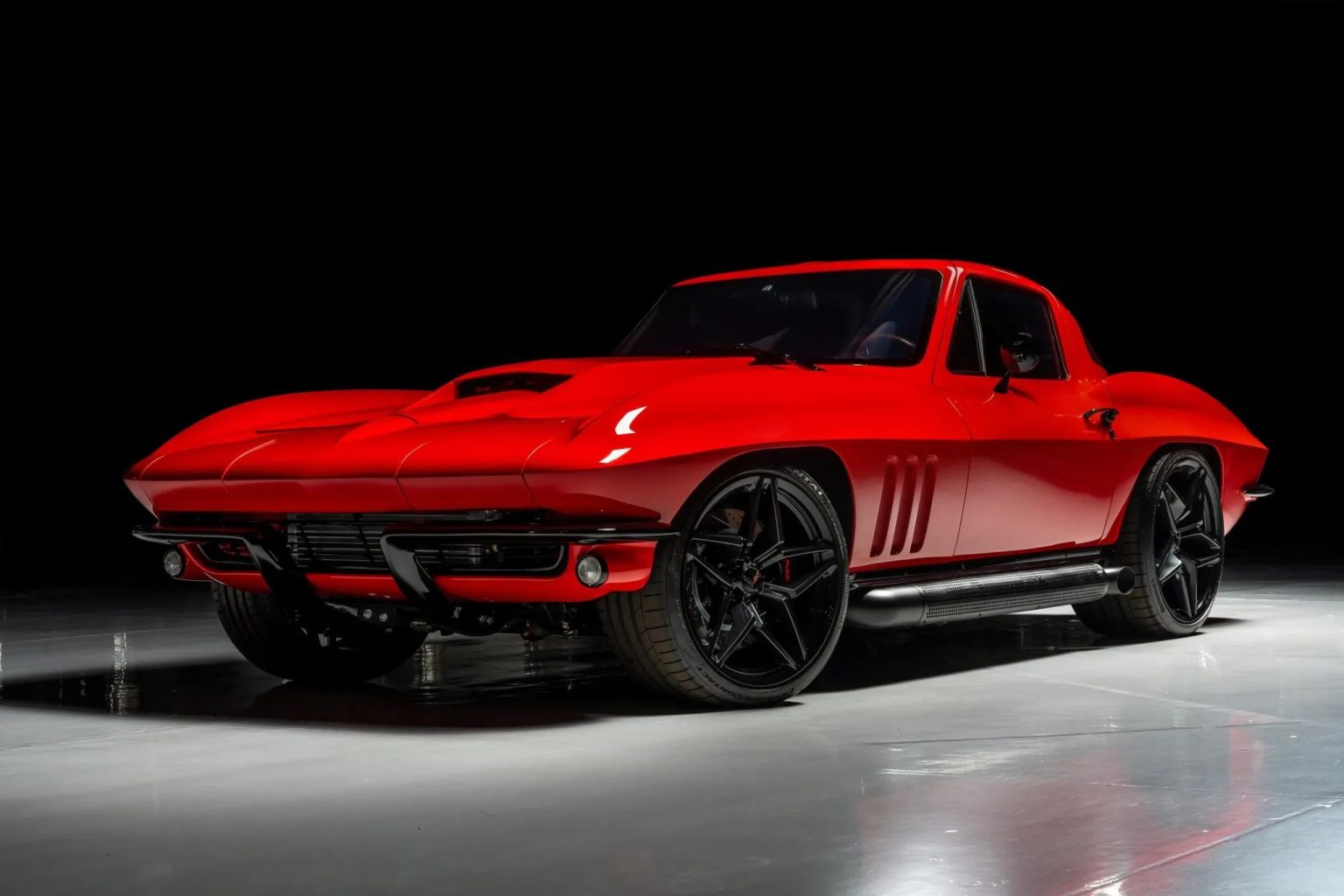 C7 ZR1-Inspired 1965 Corvette Restomod Up For Sale