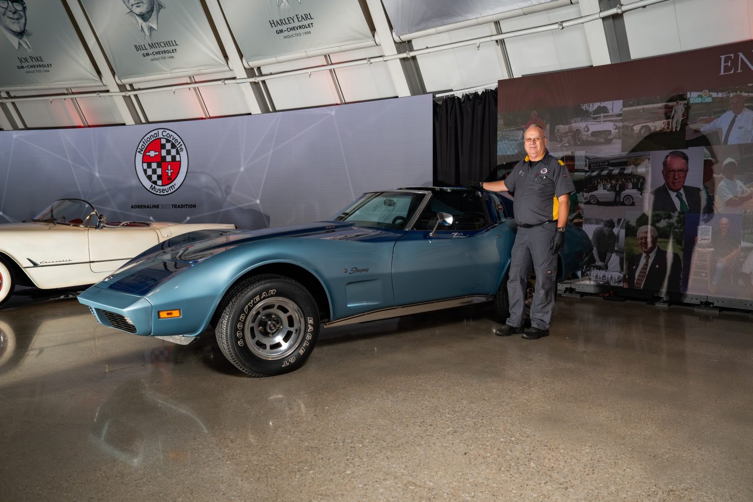 Inside The National Corvette Museum: '26 Exhibits & Expansion, A C5-R ...