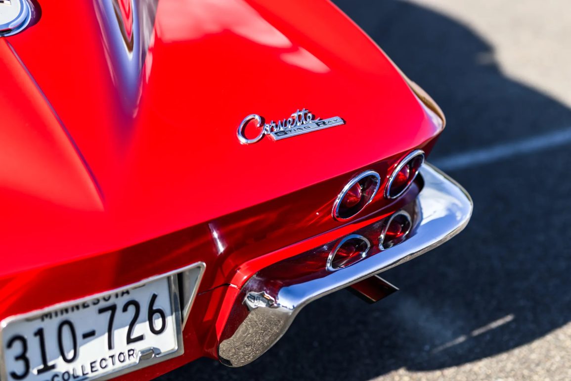 FOR SALE: 1963 Chevrolet Corvette Split-Window Coupe L84 327/360 Fuelie