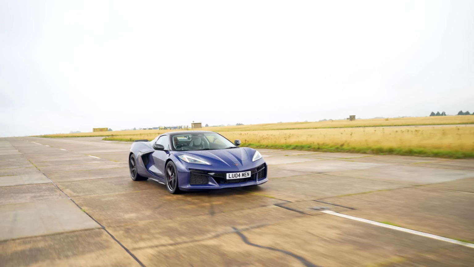 Corvette E-Ray And Stingray Head-To-Head On Track