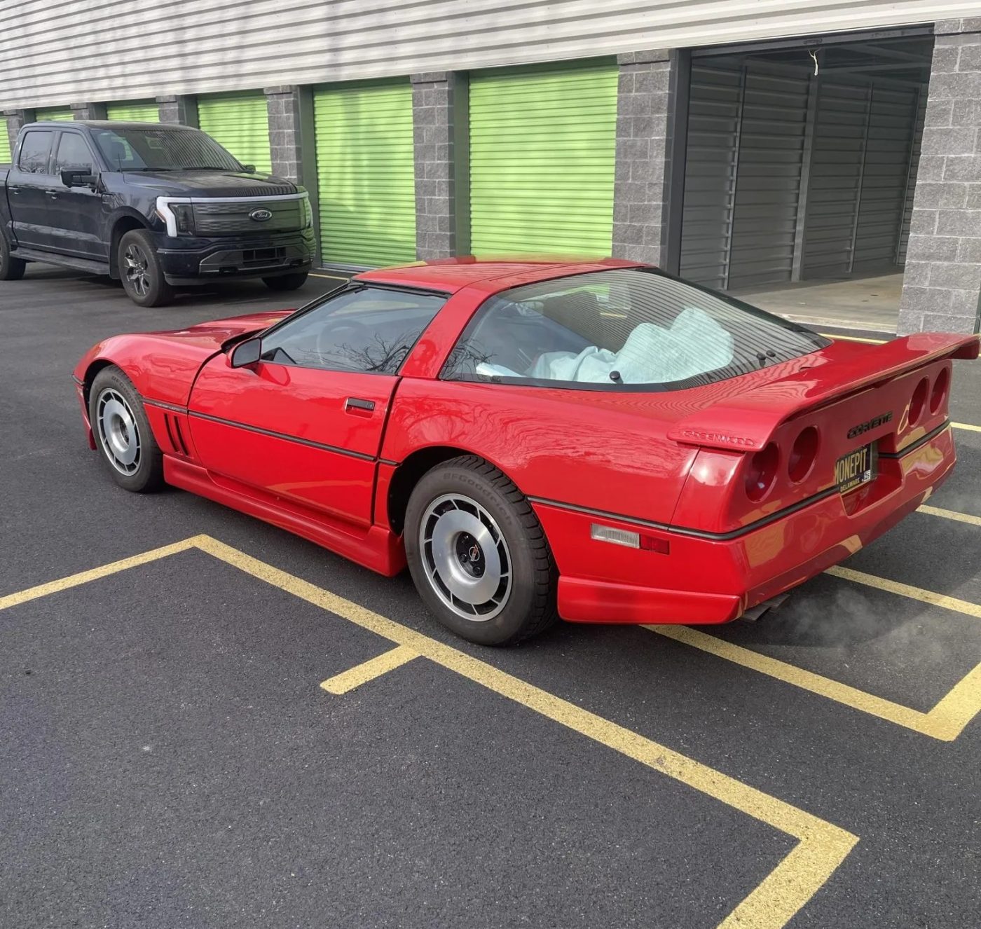 No-Reserve Roulette: These Sellers Let Their Corvettes Go For $6,000 Or ...
