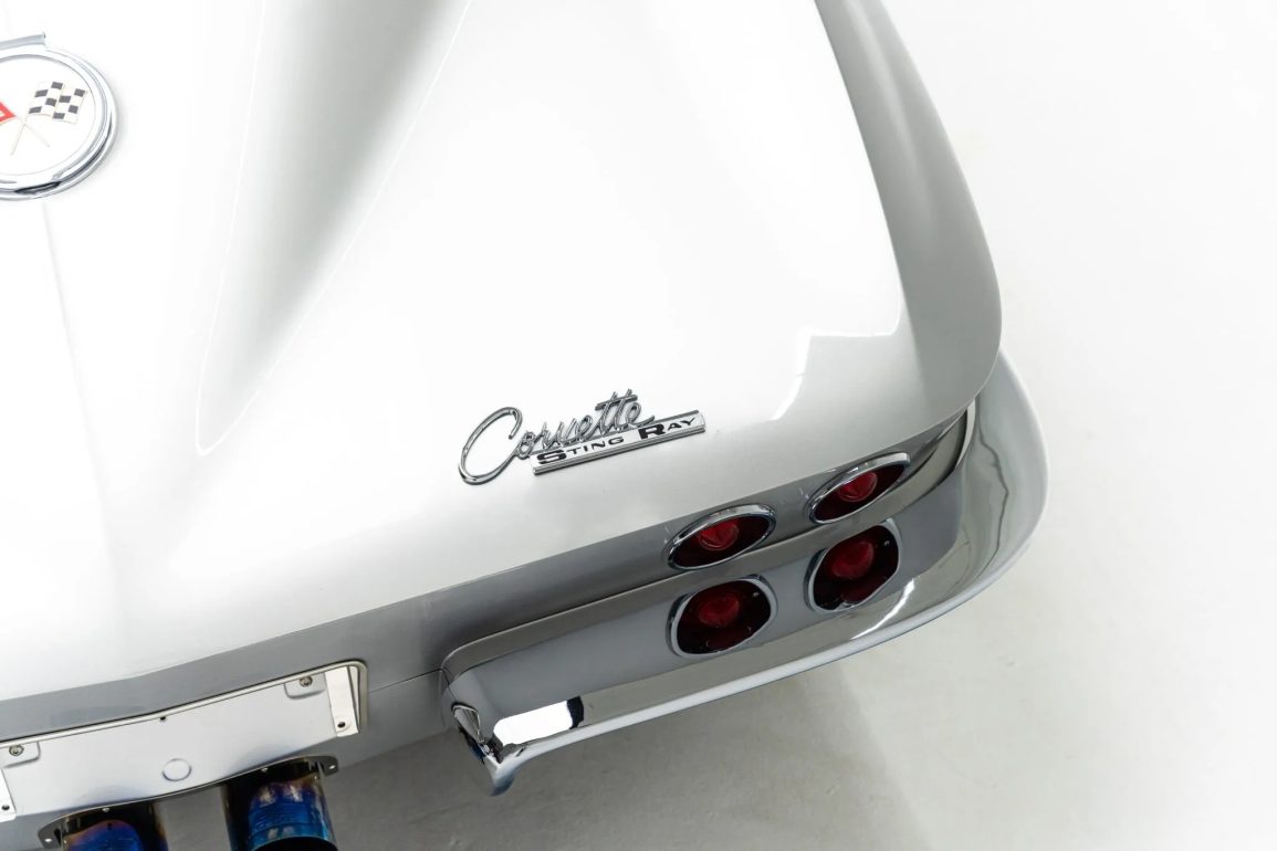 1963-Chevrolet-Corvette-Split-Window-Restomod (2) | | CorvSport.com