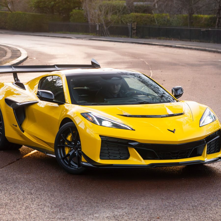 Cleetus McFarland Drifts His 680HP C5 Corvette At The World's Fastest ...