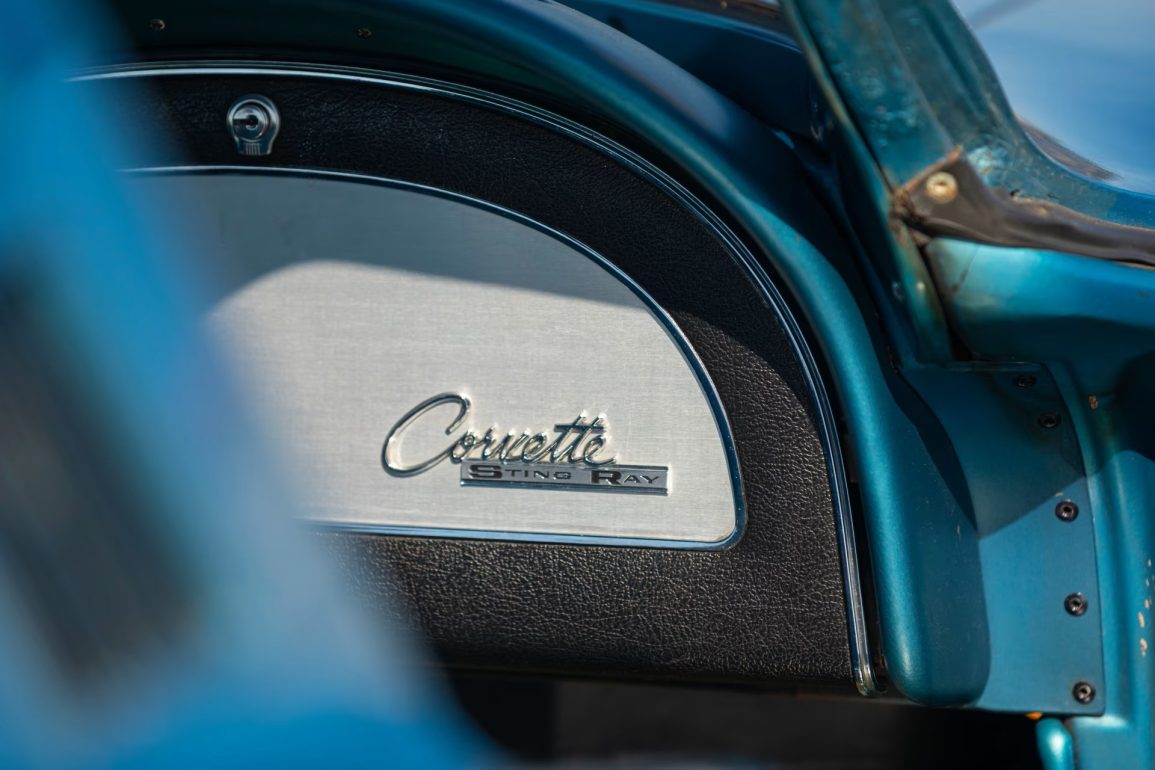 FOR SALE: 1965 Chevrolet Corvette Coupe